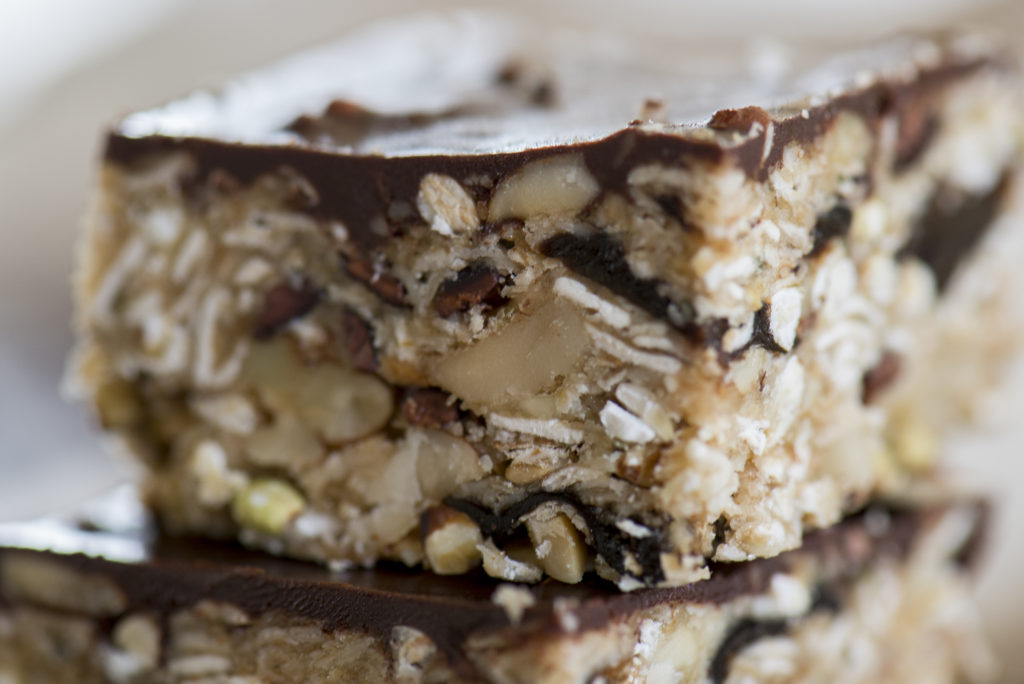 Tasty 'n' Free | No bake chocolate oat and buckwheat crunchies
